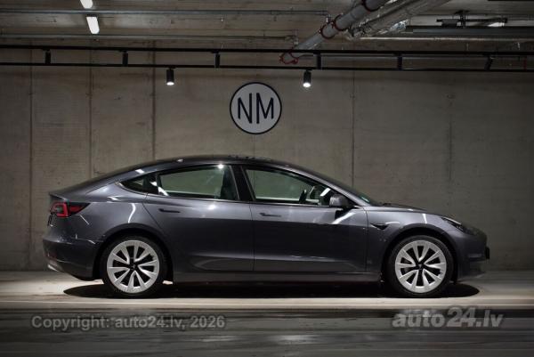 Pelēks Tesla Model 3 2021 Tallina, ar dzinēja tilpumu 0.00 L un nobraukumu 32 tūkst. km par 29990 €, foto 8 vietnē AUTOMOTO.COM.LV