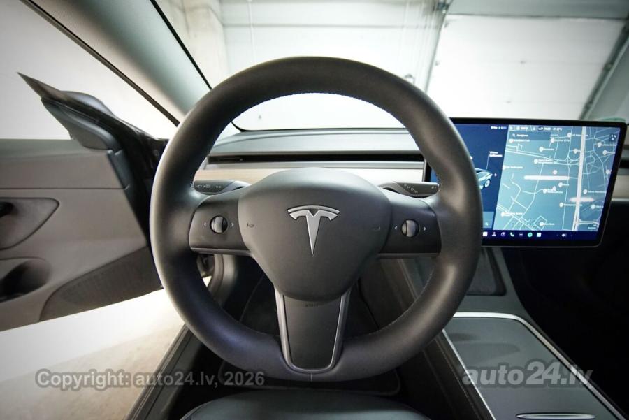 Pelēks Tesla Model 3 2021 Tallina, ar dzinēja tilpumu 0.00 L un nobraukumu 32 tūkst. km par 29990 €, foto 15 vietnē AUTOMOTO.COM.LV