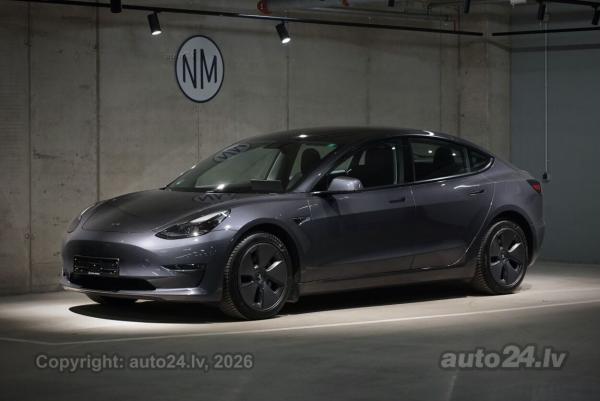 Pelēks Tesla Model 3 2021 Tallina, ar dzinēja tilpumu 0.00 L un nobraukumu 50 tūkst. km par 29990 €, foto 1 vietnē AUTOMOTO.COM.LV