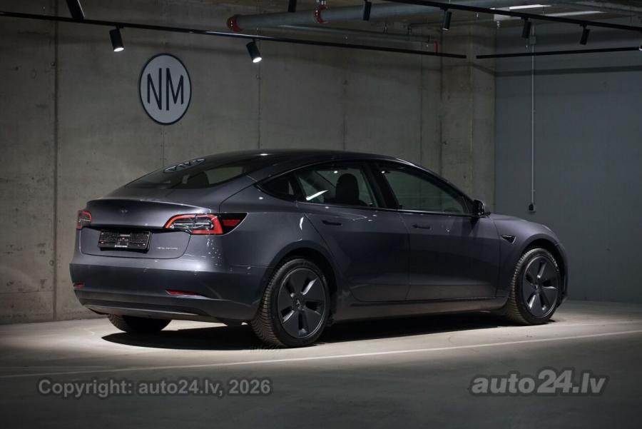 Pelēks Tesla Model 3 2021 Tallina, ar dzinēja tilpumu 0.00 L un nobraukumu 50 tūkst. km par 29990 €, foto 2 vietnē AUTOMOTO.COM.LV