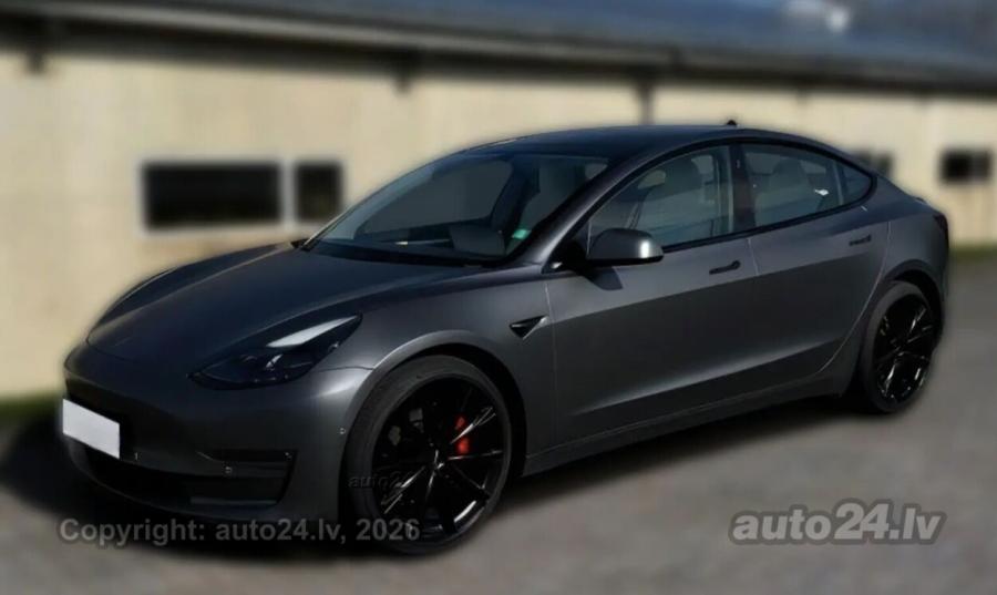 Pelēks Tesla Model 3 2021 Tallina, ar dzinēja tilpumu 0.00 L un nobraukumu 126 tūkst. km par 25000 €, foto 1 vietnē AUTOMOTO.COM.LV