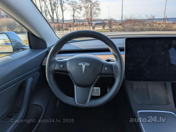 Pelēks Tesla Model 3 2021 Tallina, ar dzinēja tilpumu 0.00 L un nobraukumu 86 tūkst. km par 24599 €, foto 9 vietnē AUTOMOTO.COM.LV