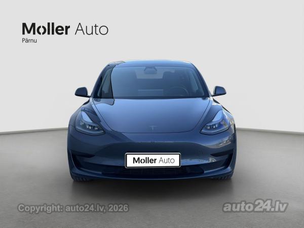 Grey Tesla Model 3 2021 in Parnu, with an engine capacity of 0.00 L and mileage of 88 thousand km for 26900 €, photo 3 on AUTOMOTO.COM.LV