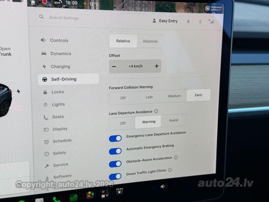 Pelēks Tesla Model 3 2021 Pērnava, ar dzinēja tilpumu 0.00 L un nobraukumu 88 tūkst. km par 26900 €, foto 12 vietnē AUTOMOTO.COM.LV