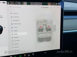 Pelēks Tesla Model 3 2021 Pērnava, ar dzinēja tilpumu 0.00 L un nobraukumu 88 tūkst. km par 26900 €, foto 13 vietnē AUTOMOTO.COM.LV