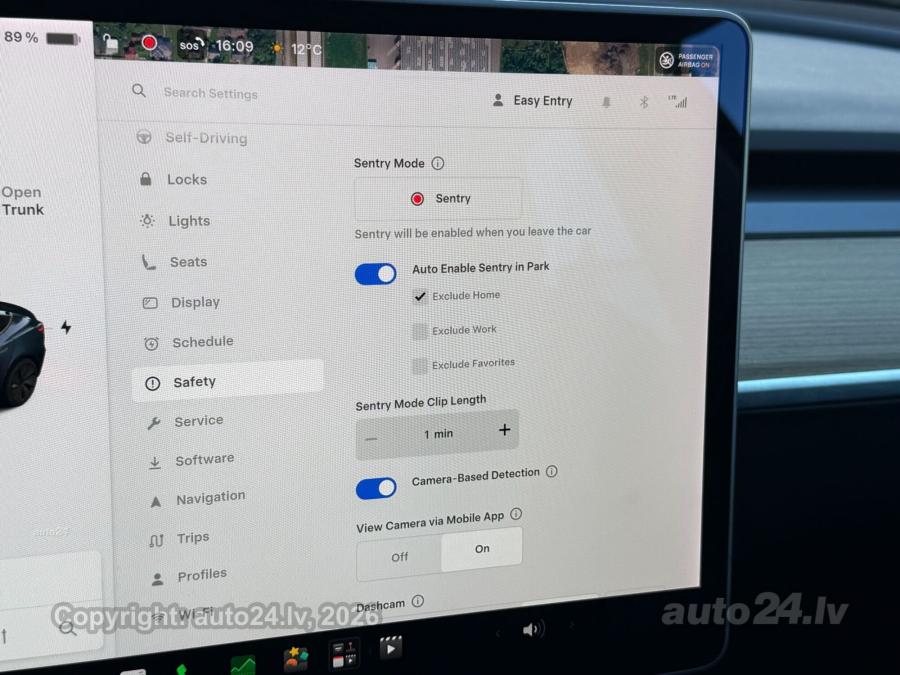 Pelēks Tesla Model 3 2021 Pērnava, ar dzinēja tilpumu 0.00 L un nobraukumu 88 tūkst. km par 26900 €, foto 14 vietnē AUTOMOTO.COM.LV