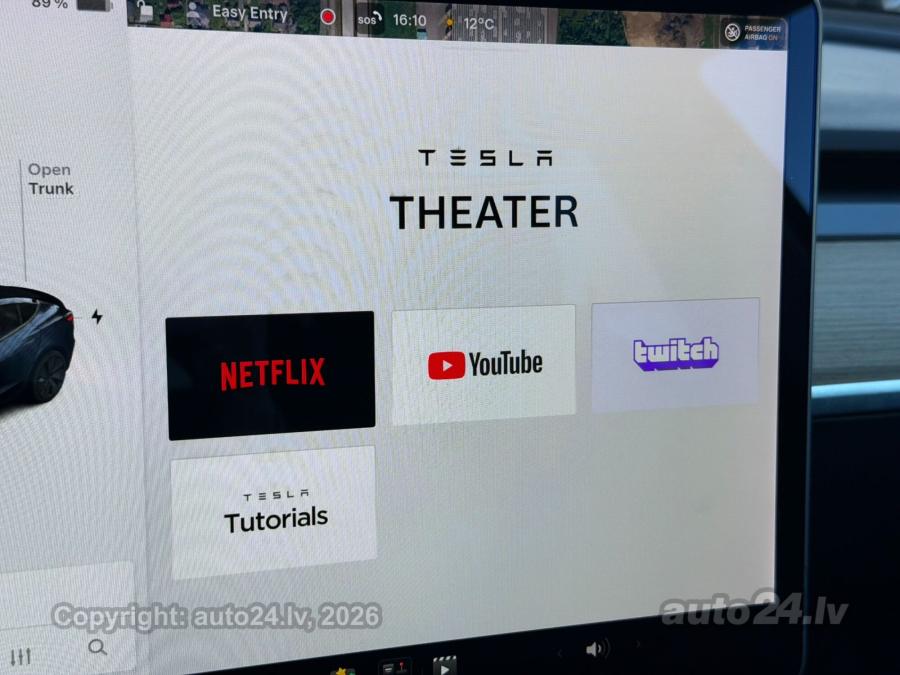Pelēks Tesla Model 3 2021 Pērnava, ar dzinēja tilpumu 0.00 L un nobraukumu 88 tūkst. km par 26900 €, foto 16 vietnē AUTOMOTO.COM.LV