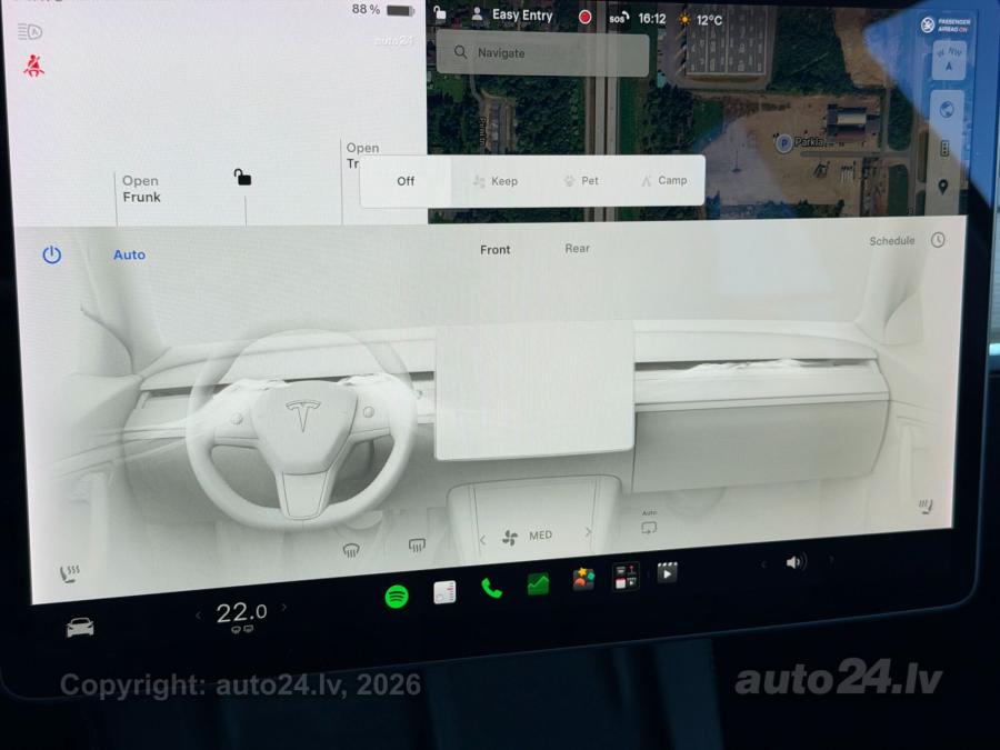 Pelēks Tesla Model 3 2021 Pērnava, ar dzinēja tilpumu 0.00 L un nobraukumu 88 tūkst. km par 26900 €, foto 19 vietnē AUTOMOTO.COM.LV