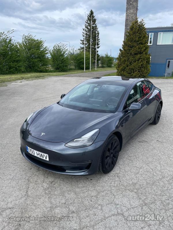 Pelēks Tesla Model 3 2021 Tallina, ar dzinēja tilpumu 0.00 L un nobraukumu 83 tūkst. km par 29500 €, foto 1 vietnē AUTOMOTO.COM.LV