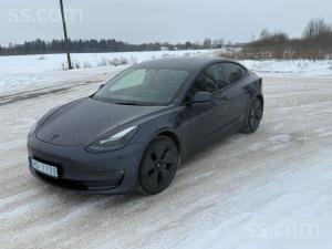 Pelēks Tesla Model 3 2021 Rīga, ar dzinēja tilpumu 0.00 L un nobraukumu 120 tūkst. km par 23900 €, foto 3 vietnē AUTOMOTO.COM.LV