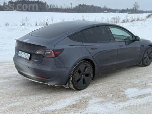 Pelēks Tesla Model 3 2021 Rīga, ar dzinēja tilpumu 0.00 L un nobraukumu 120 tūkst. km par 23900 €, foto 6 vietnē AUTOMOTO.COM.LV