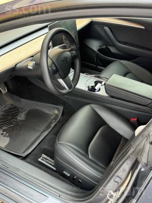 Pelēks Tesla Model 3 2021 Rīga, ar dzinēja tilpumu 0.00 L un nobraukumu 120 tūkst. km par 23900 €, foto 7 vietnē AUTOMOTO.COM.LV