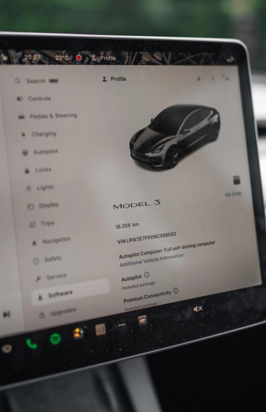 Pelēks Tesla Model 3 2021 Rīga, ar dzinēja tilpumu 0.00 L un nobraukumu 90 tūkst. km par 26900 €, foto 6 vietnē AUTOMOTO.COM.LV