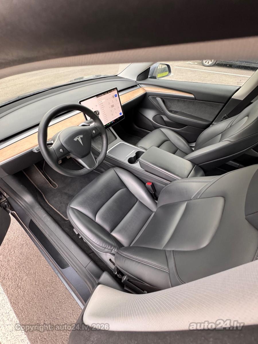 Pelēks Tesla Model 3 2021 Tallina, ar dzinēja tilpumu 0.00 L un nobraukumu 169 tūkst. km par 23900 €, foto 12 vietnē AUTOMOTO.COM.LV