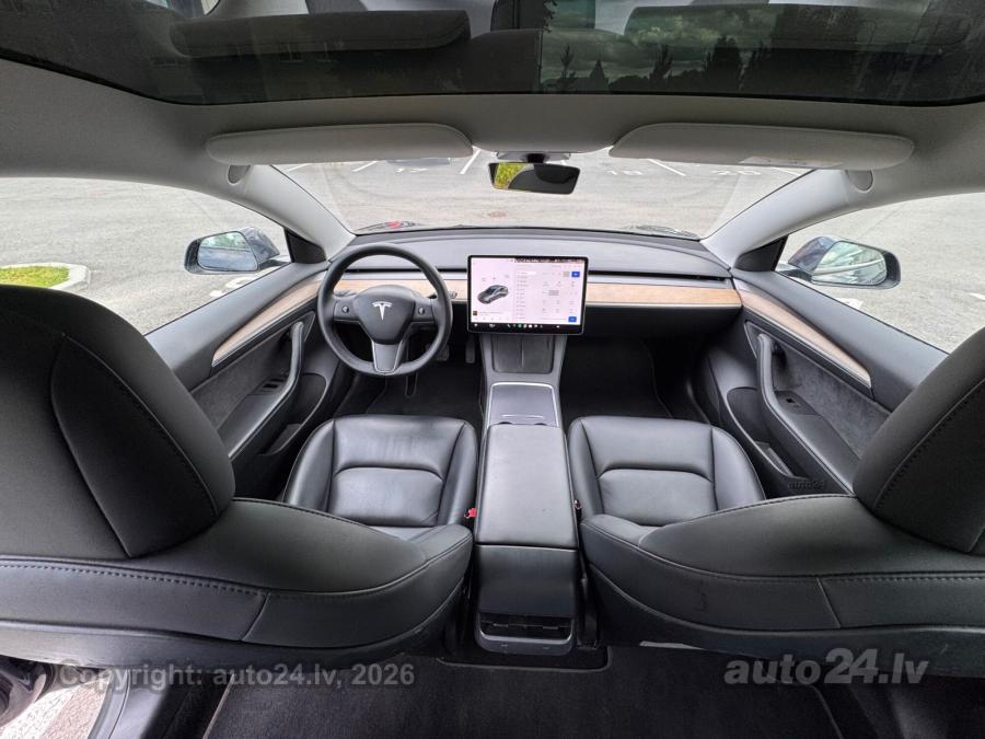Pelēks Tesla Model 3 2021 Tallina, ar dzinēja tilpumu 0.00 L un nobraukumu 169 tūkst. km par 23900 €, foto 18 vietnē AUTOMOTO.COM.LV