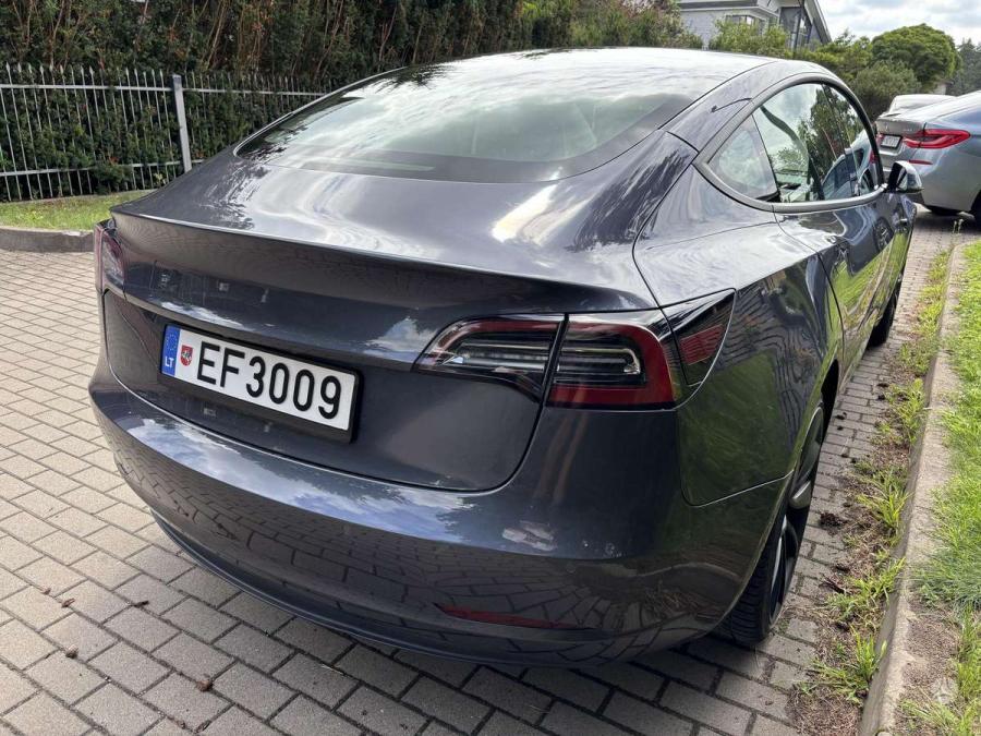Pelēks Tesla Model 3 2021 Kauņa, ar dzinēja tilpumu 0.00 L un nobraukumu 154 tūkst. km par 16850 €, foto 12 vietnē AUTOMOTO.COM.LV