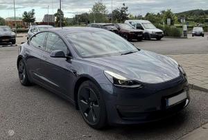 Pelēks Tesla Model 3 2021 Viļņa, ar dzinēja tilpumu 0.00 L un nobraukumu 67 tūkst. km par 26990 €, foto 11 vietnē AUTOMOTO.COM.LV