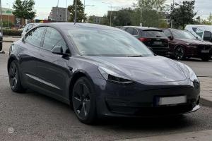 Pelēks Tesla Model 3 2021 Viļņa, ar dzinēja tilpumu 0.00 L un nobraukumu 67 tūkst. km par 26990 €, foto 12 vietnē AUTOMOTO.COM.LV