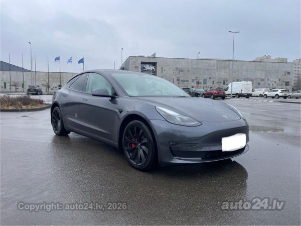 Pelēks Tesla Model 3 2022 Tallina, ar dzinēja tilpumu 0.00 L un nobraukumu 120 tūkst. km par 26900 €, foto 1 vietnē AUTOMOTO.COM.LV