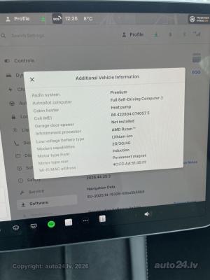 Grey Tesla Model 3 2022 in Tallinn, with an engine capacity of 0.00 L and mileage of 120 thousand km for 26900 €, photo 11 on AUTOMOTO.COM.LV