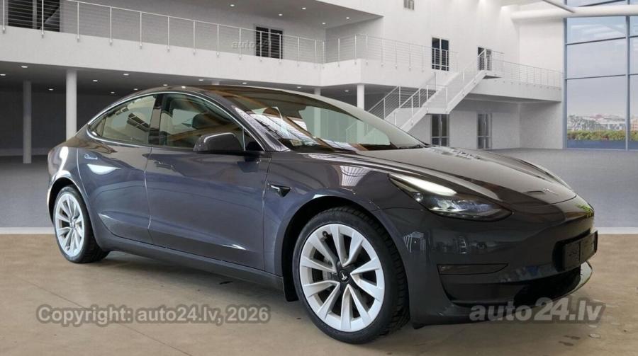 Grey Tesla Model 3 2022 in Tallinn, with an engine capacity of 0.00 L and mileage of 58 thousand km for 30990 €, photo 1 on AUTOMOTO.COM.LV