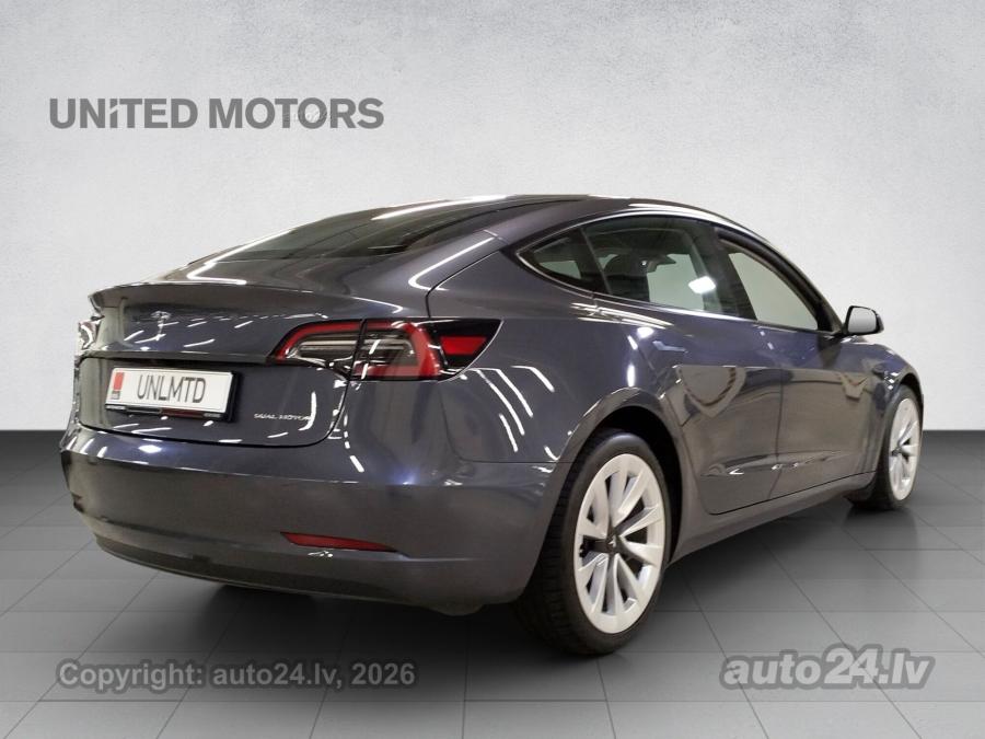 Pelēks Tesla Model 3 2022 Tallina, ar dzinēja tilpumu 0.00 L un nobraukumu 58 tūkst. km par 30990 €, foto 3 vietnē AUTOMOTO.COM.LV