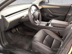 Pelēks Tesla Model 3 2022 Tallina, ar dzinēja tilpumu 0.00 L un nobraukumu 58 tūkst. km par 30990 €, foto 4 vietnē AUTOMOTO.COM.LV