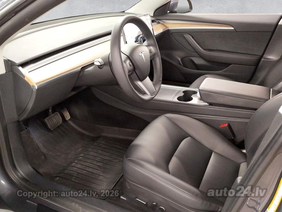 Pelēks Tesla Model 3 2022 Tallina, ar dzinēja tilpumu 0.00 L un nobraukumu 58 tūkst. km par 30990 €, foto 4 vietnē AUTOMOTO.COM.LV