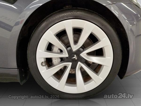 Pelēks Tesla Model 3 2022 Tallina, ar dzinēja tilpumu 0.00 L un nobraukumu 58 tūkst. km par 30990 €, foto 9 vietnē AUTOMOTO.COM.LV