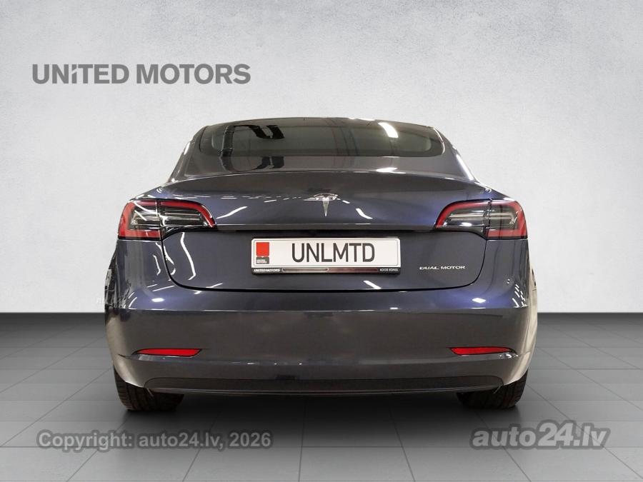 Pelēks Tesla Model 3 2022 Tallina, ar dzinēja tilpumu 0.00 L un nobraukumu 58 tūkst. km par 30990 €, foto 11 vietnē AUTOMOTO.COM.LV
