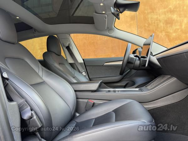 Pelēks Tesla Model 3 2022 Tallina, ar dzinēja tilpumu 0.00 L un nobraukumu 70 tūkst. km par 31400 €, foto 5 vietnē AUTOMOTO.COM.LV