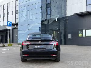 Серый Тесла Модель 3 2022 в Рига, объемом двигателя 0.00 л и пробегом 56 тыс. км за 28900 €, фото 6 на AUTOMOTO.COM.LV