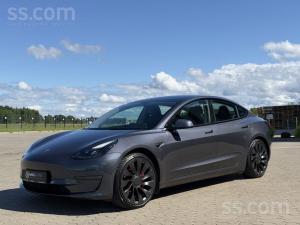 Grey Tesla Model 3 2022 in Riga, with an engine capacity of 0.00 L and mileage of 50 thousand km for 34900 €, photo 6 on AUTOMOTO.COM.LV