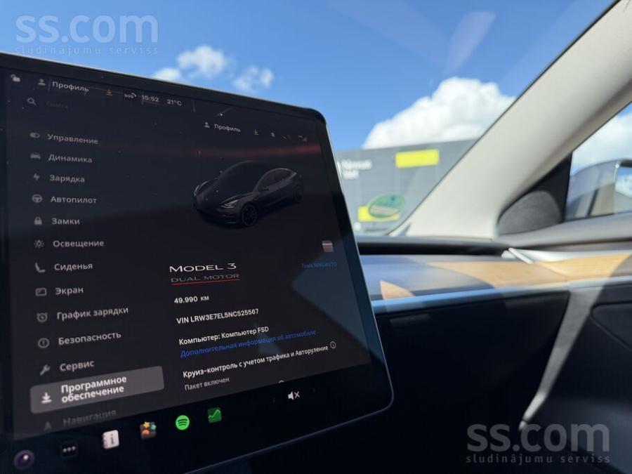 Grey Tesla Model 3 2022 in Riga, with an engine capacity of 0.00 L and mileage of 50 thousand km for 34900 €, photo 13 on AUTOMOTO.COM.LV