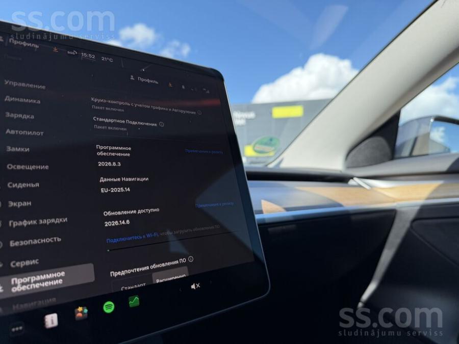 Grey Tesla Model 3 2022 in Riga, with an engine capacity of 0.00 L and mileage of 50 thousand km for 34900 €, photo 14 on AUTOMOTO.COM.LV
