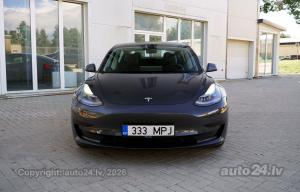 Grey Tesla Model 3 2022 in Tartu, with an engine capacity of 0.00 L and mileage of 76 thousand km for 26990 €, photo 3 on AUTOMOTO.COM.LV