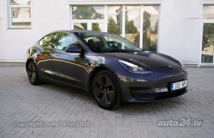 Grey Tesla Model 3 2022 in Tartu, with an engine capacity of 0.00 L and mileage of 76 thousand km for 26990 €, photo 4 on AUTOMOTO.COM.LV