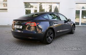 Grey Tesla Model 3 2022 in Tartu, with an engine capacity of 0.00 L and mileage of 76 thousand km for 26990 €, photo 7 on AUTOMOTO.COM.LV