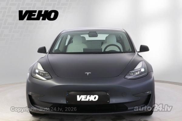 Grey Tesla Model 3 2022 in Tallinn, with an engine capacity of 0.00 L and mileage of 30 thousand km for 34900 €, photo 7 on AUTOMOTO.COM.LV