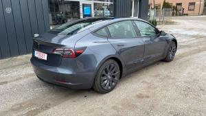 Grey Tesla Model 3 2023 in Utena, with an engine capacity of 0.00 L and mileage of 171 thousand km for 24250 €, photo 8 on AUTOMOTO.COM.LV