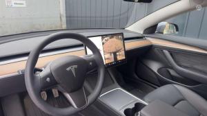 Grey Tesla Model 3 2023 in Utena, with an engine capacity of 0.00 L and mileage of 171 thousand km for 24250 €, photo 12 on AUTOMOTO.COM.LV