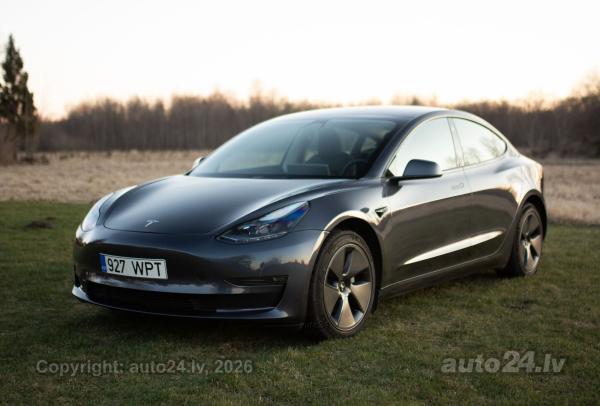 Pelēks Tesla Model 3 2023 Pērnava, ar dzinēja tilpumu 0.00 L un nobraukumu 50 tūkst. km par 28990 €, foto 6 vietnē AUTOMOTO.COM.LV