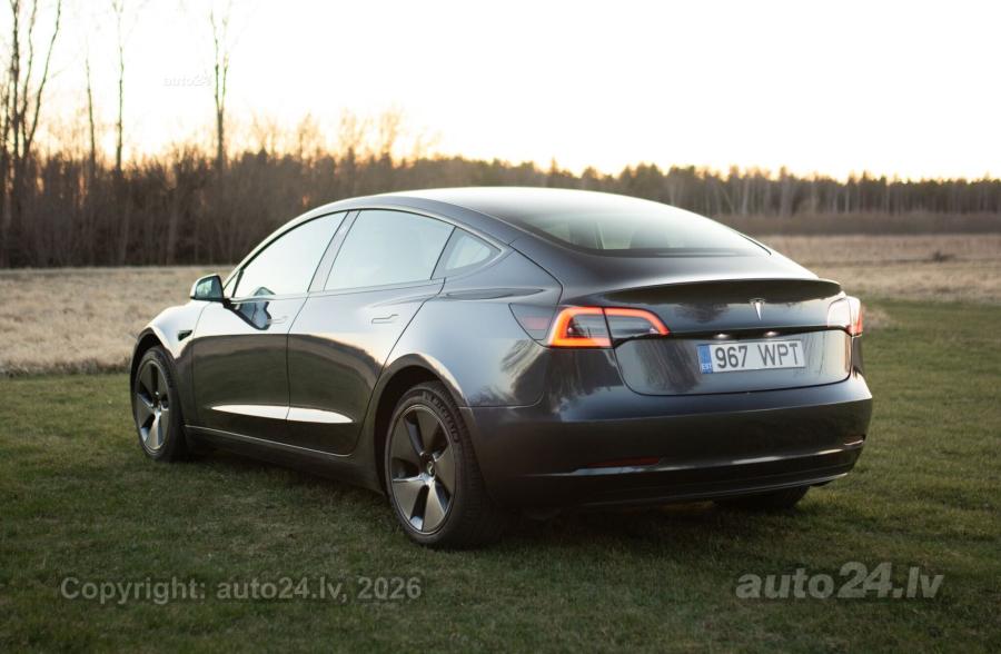 Pelēks Tesla Model 3 2023 Pērnava, ar dzinēja tilpumu 0.00 L un nobraukumu 50 tūkst. km par 28990 €, foto 8 vietnē AUTOMOTO.COM.LV
