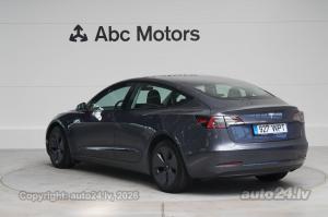 Grey Tesla Model 3 2023 in Tallinn, with an engine capacity of 0.00 L and mileage of 53 thousand km for 33490 €, photo 7 on AUTOMOTO.COM.LV
