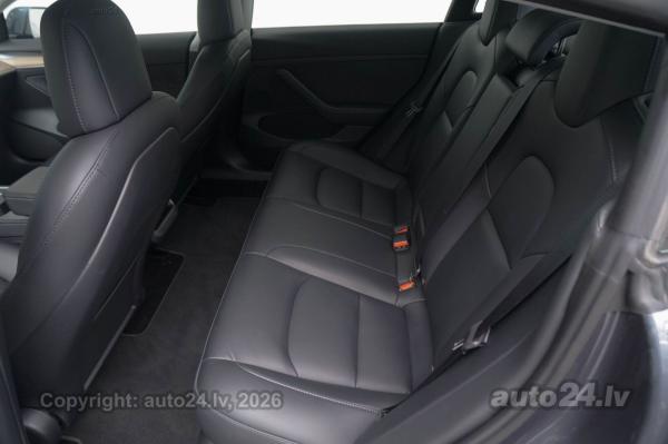 Pelēks Tesla Model 3 2023 Tallina, ar dzinēja tilpumu 0.00 L un nobraukumu 53 tūkst. km par 33490 €, foto 10 vietnē AUTOMOTO.COM.LV