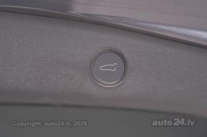 Grey Tesla Model 3 2023 in Tallinn, with an engine capacity of 0.00 L and mileage of 53 thousand km for 33490 €, photo 13 on AUTOMOTO.COM.LV