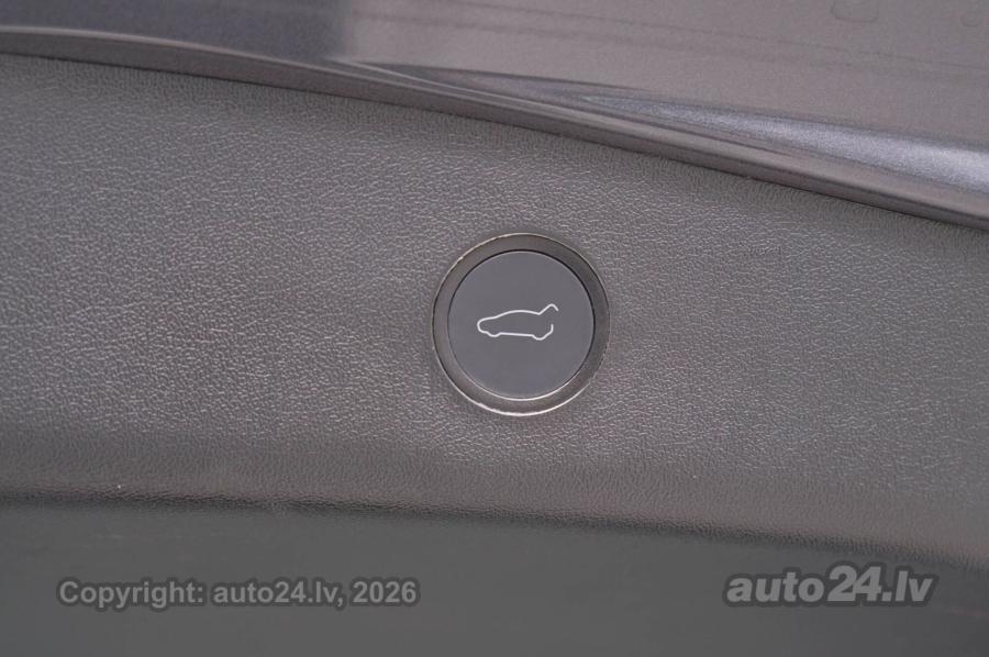 Grey Tesla Model 3 2023 in Tallinn, with an engine capacity of 0.00 L and mileage of 53 thousand km for 33490 €, photo 13 on AUTOMOTO.COM.LV