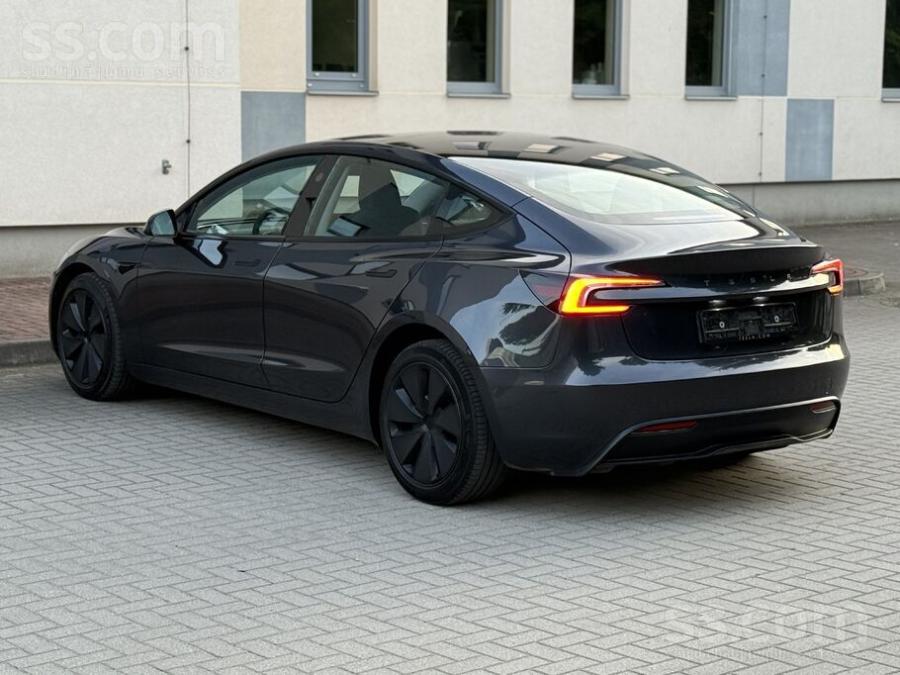 Pelēks Tesla Model 3 2023 Jelgava, ar dzinēja tilpumu 0.00 L un nobraukumu 43 tūkst. km par 38500 €, foto 6 vietnē AUTOMOTO.COM.LV