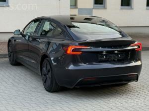 Pelēks Tesla Model 3 2023 Jelgava, ar dzinēja tilpumu 0.00 L un nobraukumu 43 tūkst. km par 38500 €, foto 8 vietnē AUTOMOTO.COM.LV