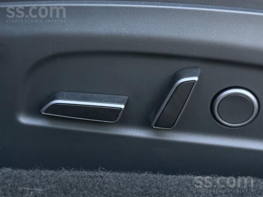 Pelēks Tesla Model 3 2023 Jelgava, ar dzinēja tilpumu 0.00 L un nobraukumu 43 tūkst. km par 38500 €, foto 12 vietnē AUTOMOTO.COM.LV